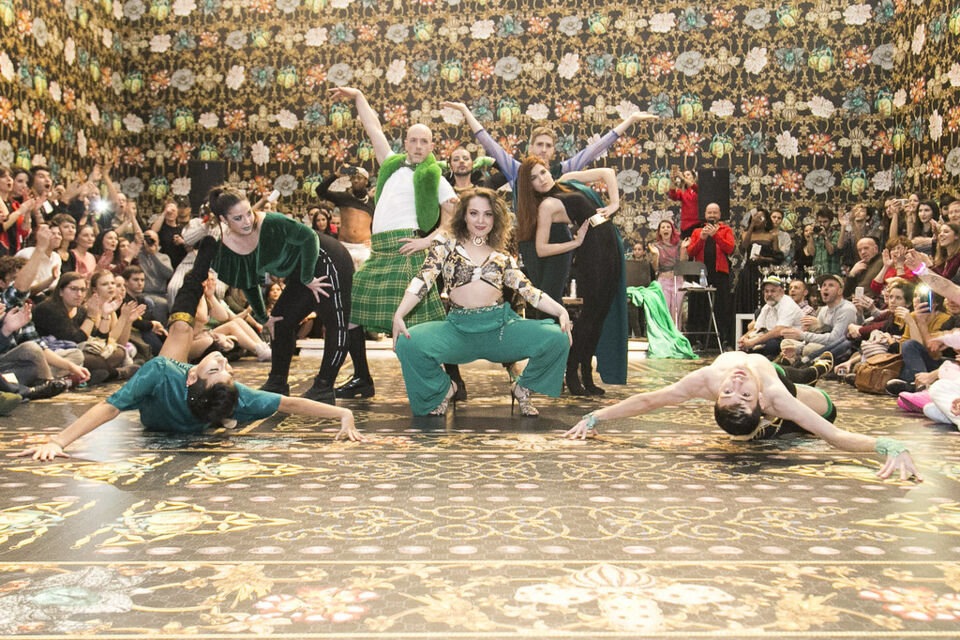 Le voguing, puissante danse identitaire, réchauffe l’ambiance de nos ...