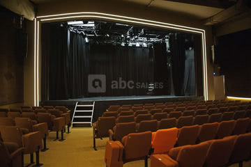 Le Grand Point Virgule - ABC Salles