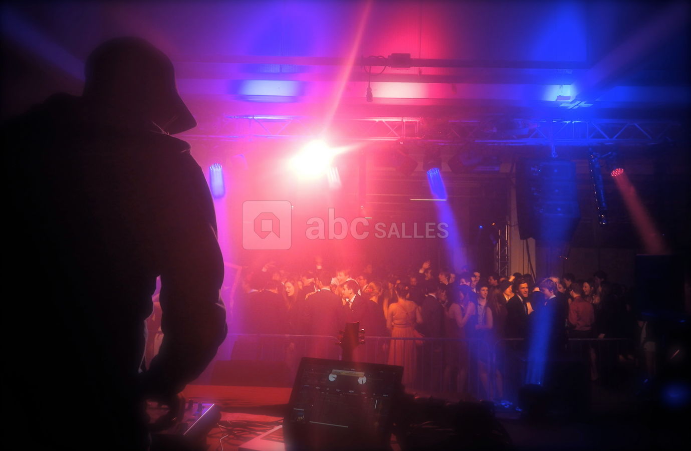 Le Double Mixte - ABC Salles