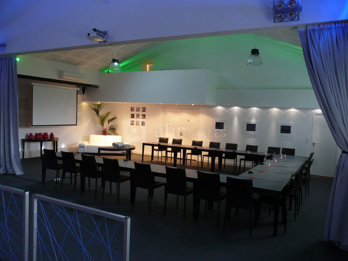 Le Hangar - ABC Salles