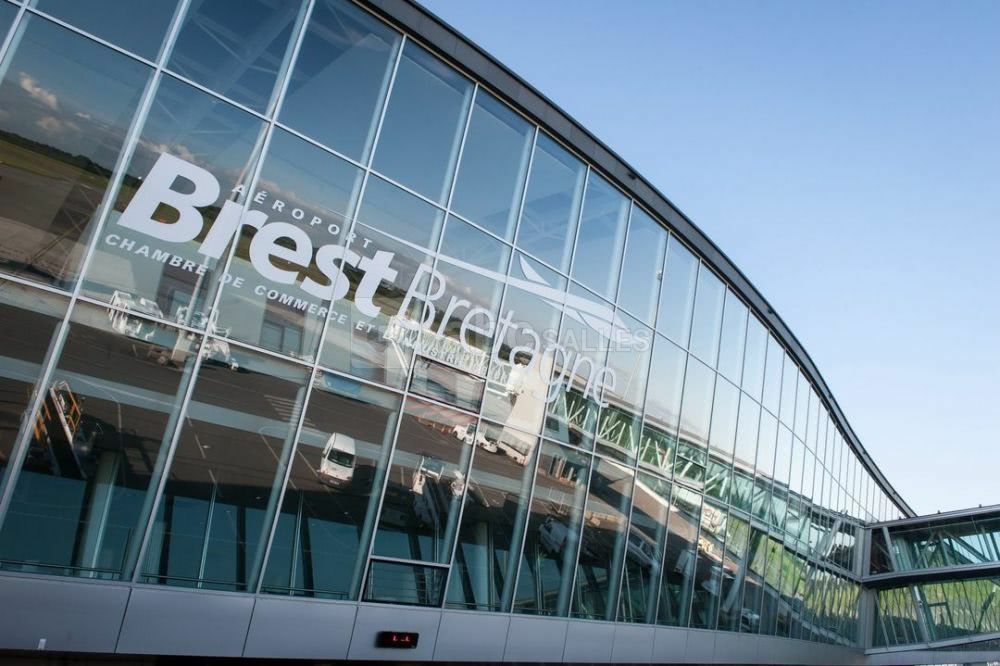 Aéroport de Brest Bretagne - ABC Salles