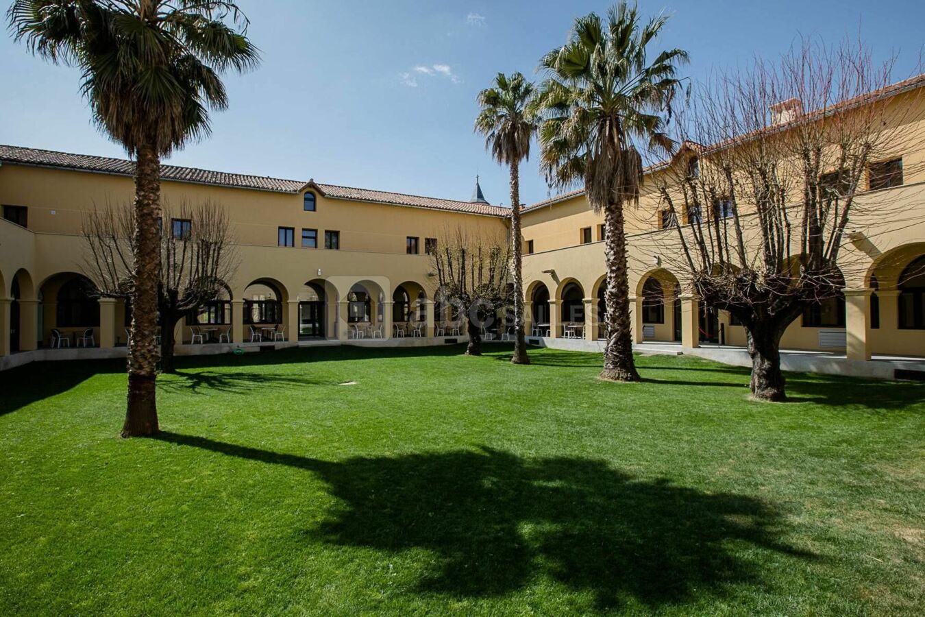 Cloître Saint Jérôme - ABC Salles