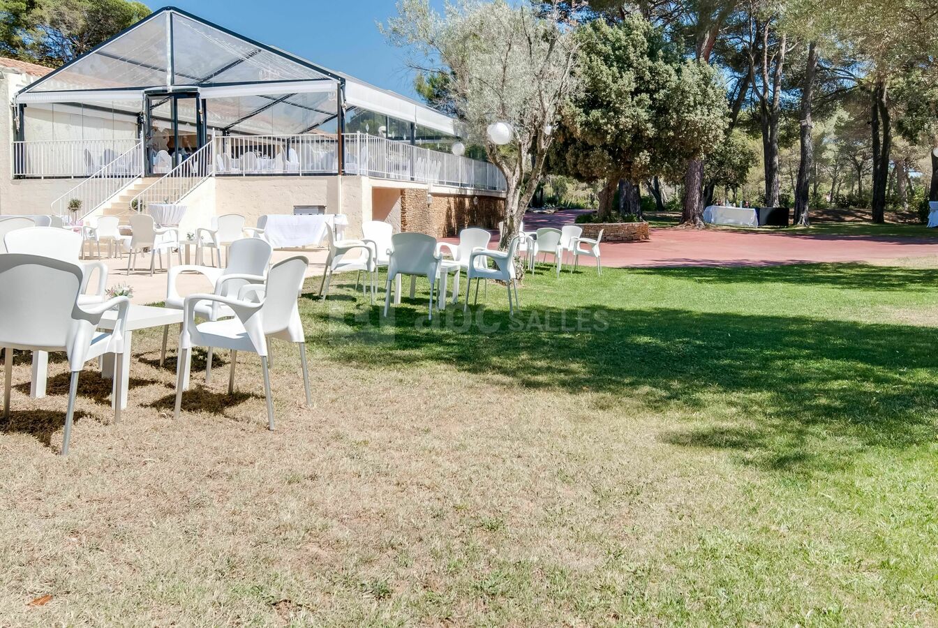 Le Domaine du Castellet - ABC Salles