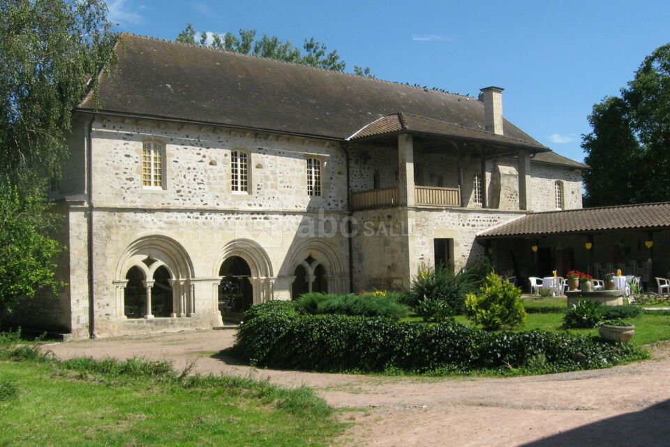 Abbaye de Saint Gilbert - ABC Salles