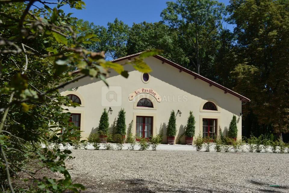 Pavillon du Château Le Thil - ABC Salles