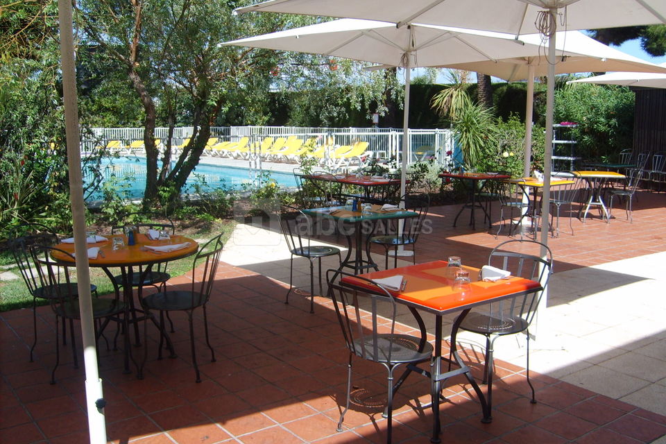 Hôtel Novotel Aéroport Cap 3000 - ABC Salles