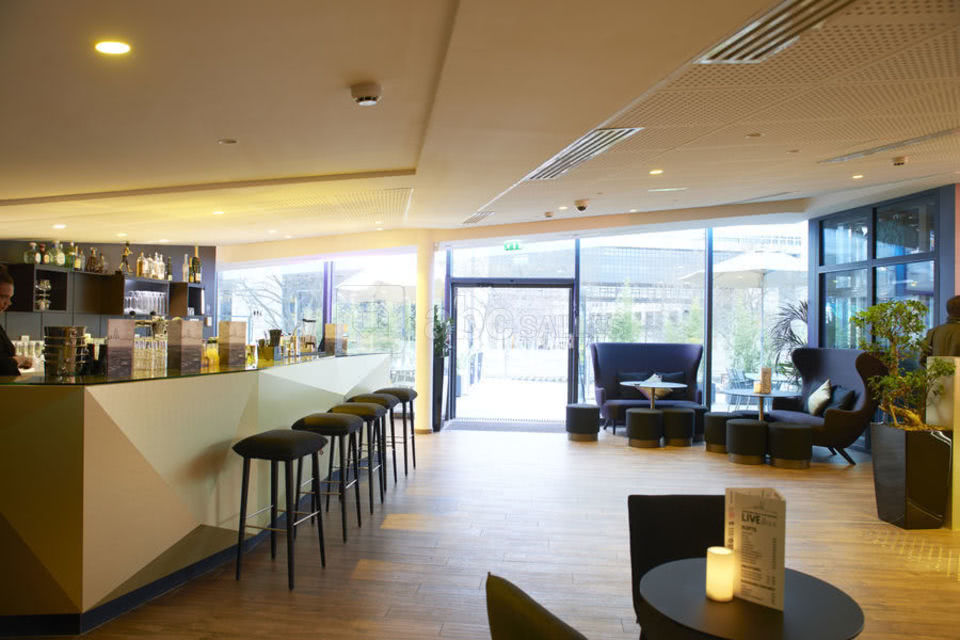 American Express Live Bar - ABC Salles