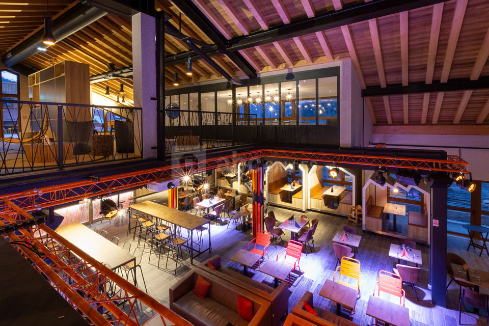 Hôtel Base Camp Lodge - ABC Salles