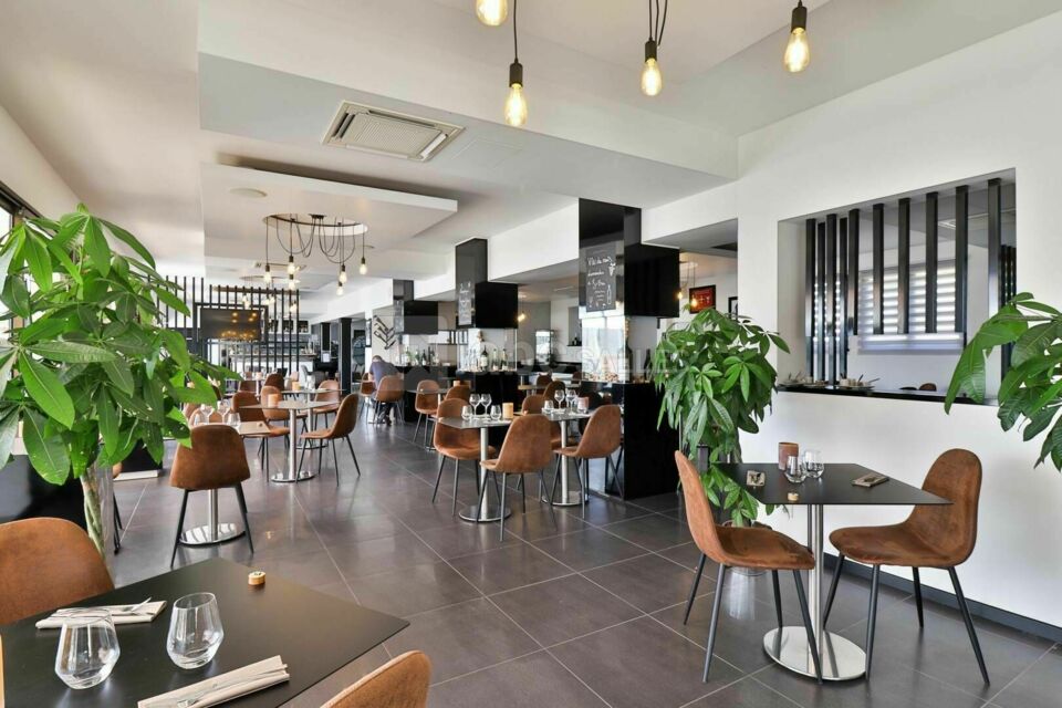 Hôtel Perla Riviera - ABC Salles