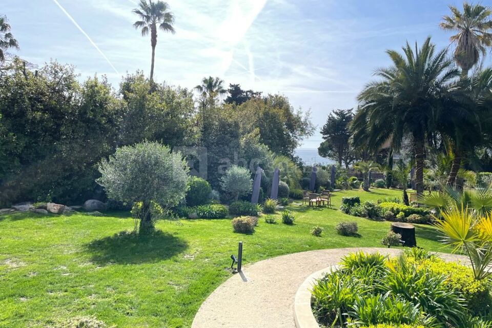 Villa Alexandra Cannes - ABC Salles